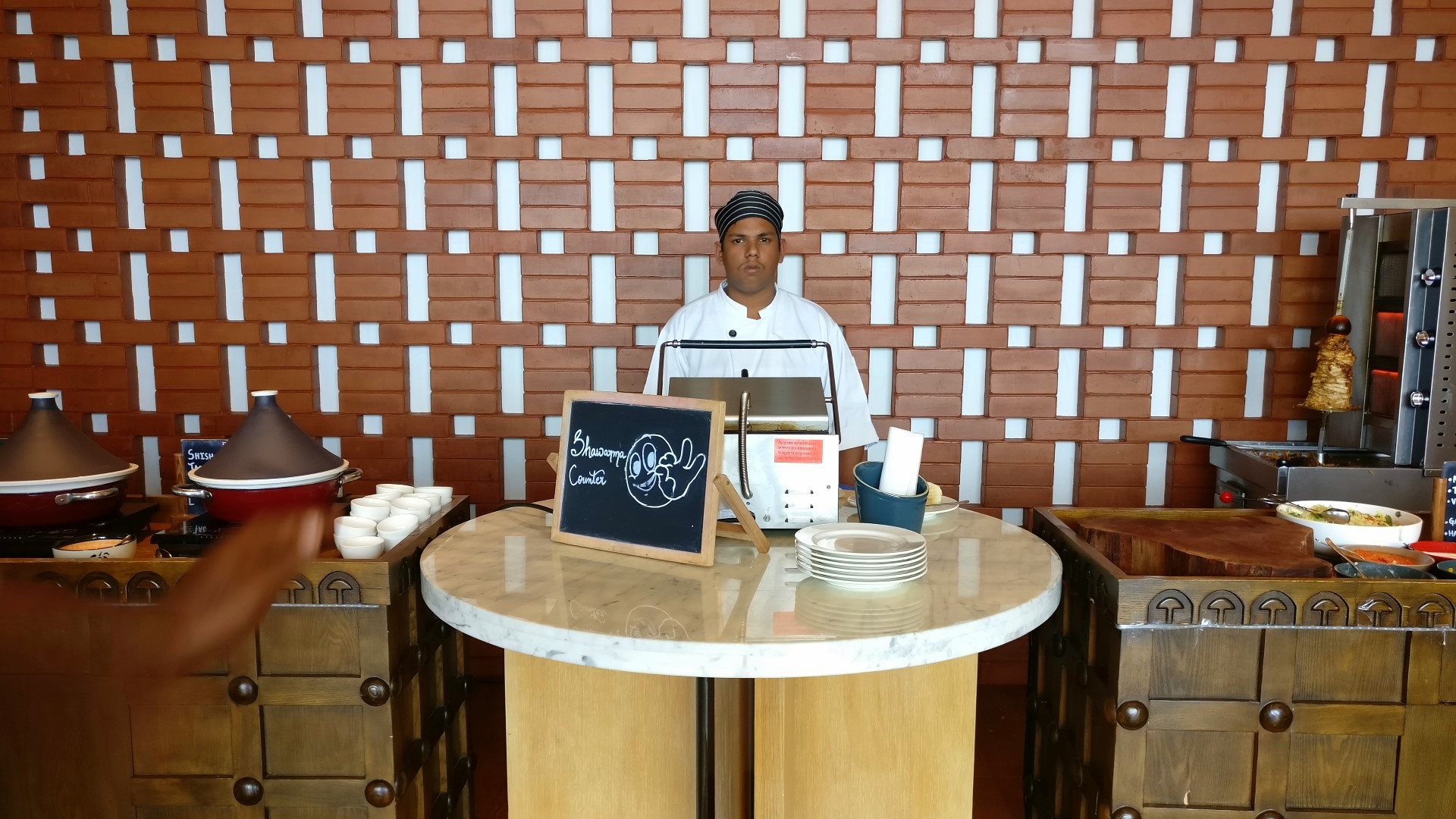 Grand Hyatt Kochi Bolgatty – Cuisine | Currylines – Caroline's