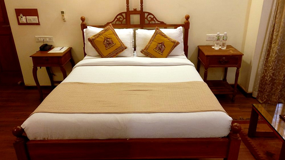 Mani Mansion – Ahmedabad, Gujarat | Currylines – Caroline's